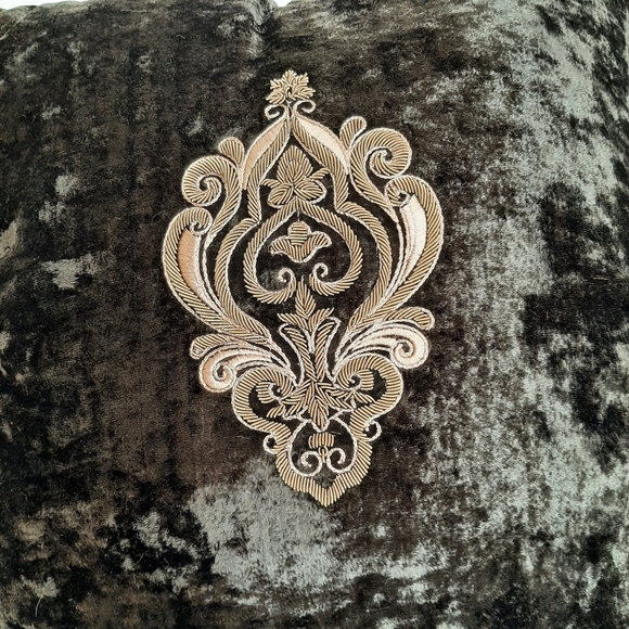 Chaps | Accents | Chaps Rare Velvet Decorative Pillow Deep Forest Green ...